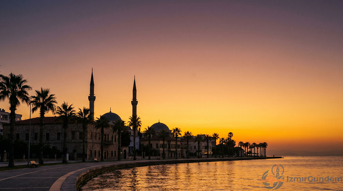 İzmir Namaz Vakitleri Bugün - Ezan Saatleri | Diyanet | İzmirGündem.com